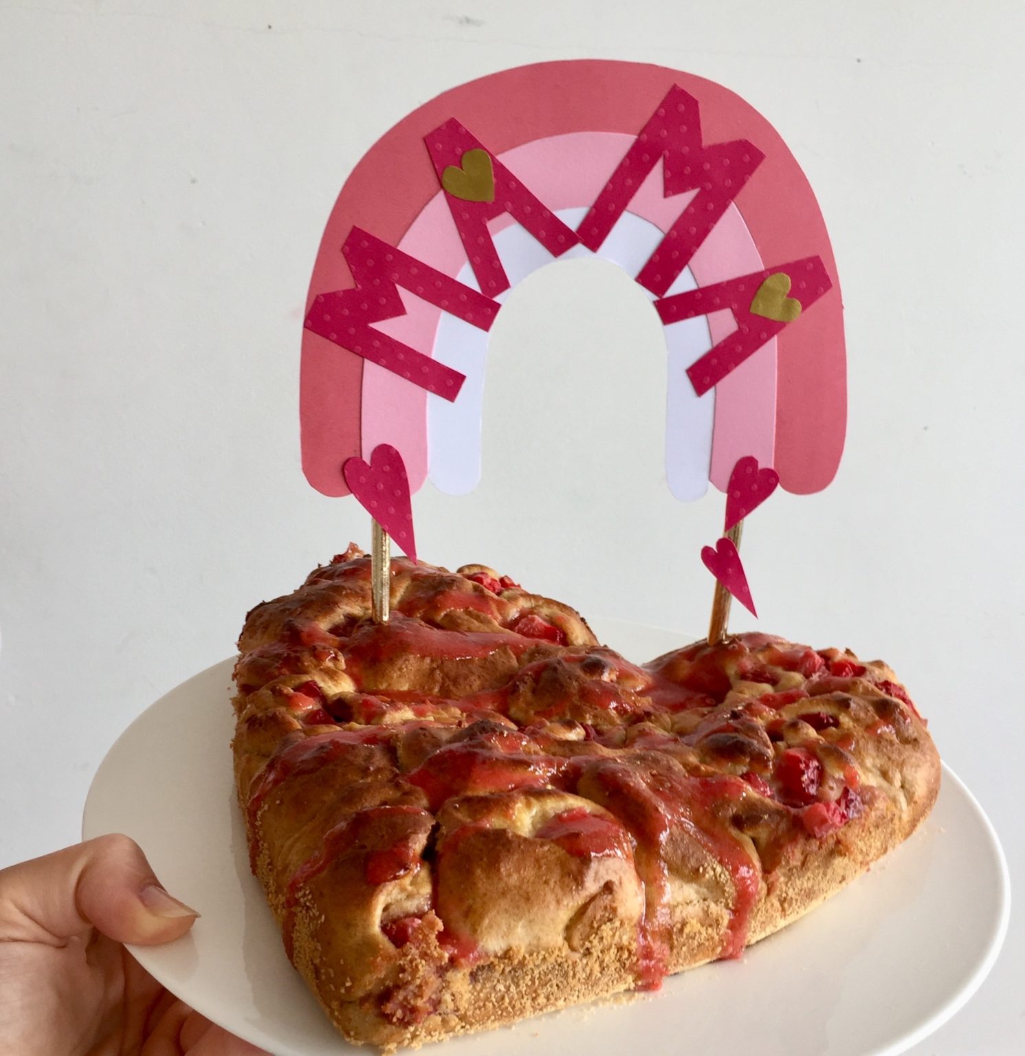10 leckere Backideen für den Muttertag - Backen mit Minis